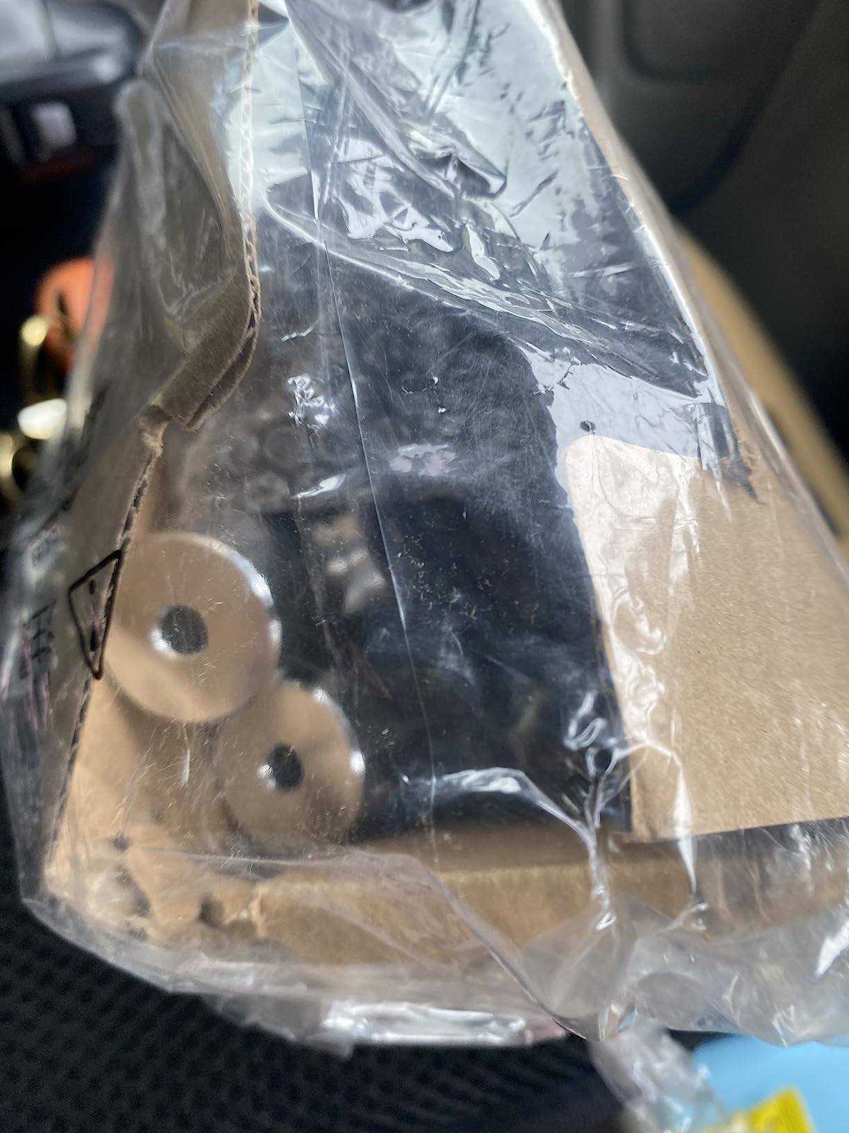 Amazon | Kiload アルミ製ルームベアリングロッドブラケット車用ルーフキャリアバー用イレクターパイプ取り付けアタッチメント，NVANハイゼットカーゴに対応し、車内での衣類掛けや ...