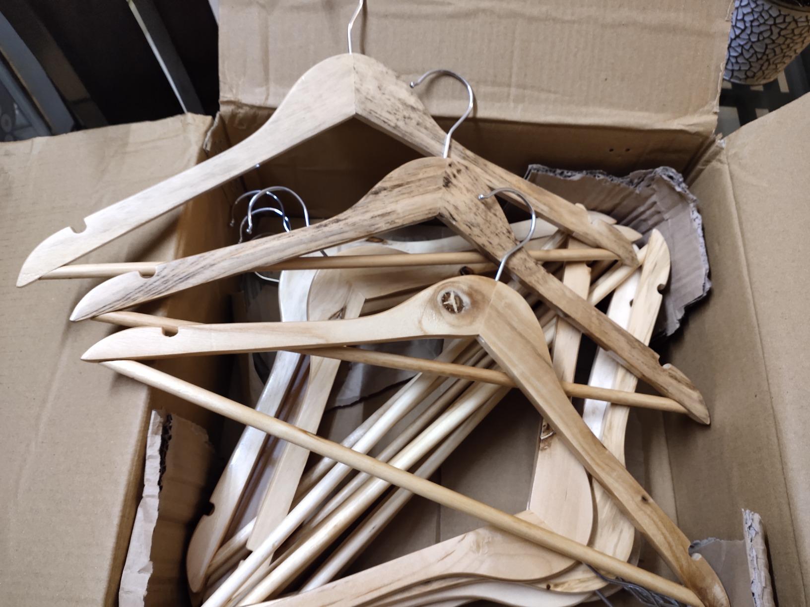 STAR WORK Heavy Duty Wooden Cloth Hangers- Set of 24 : Amazon.in: Home ...