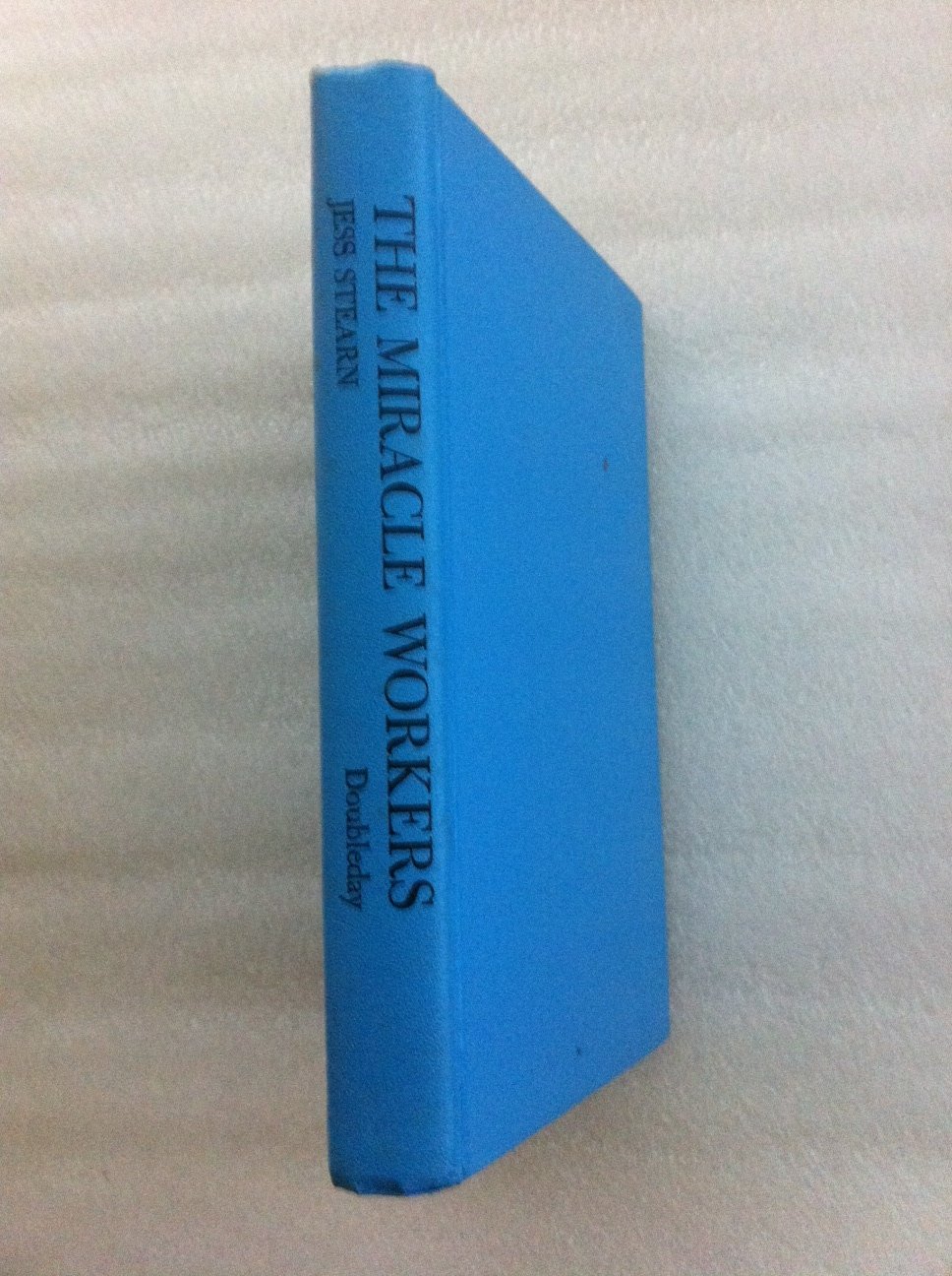 Amazon.com: The Miracle Workers: America's Psychic Consultants ...