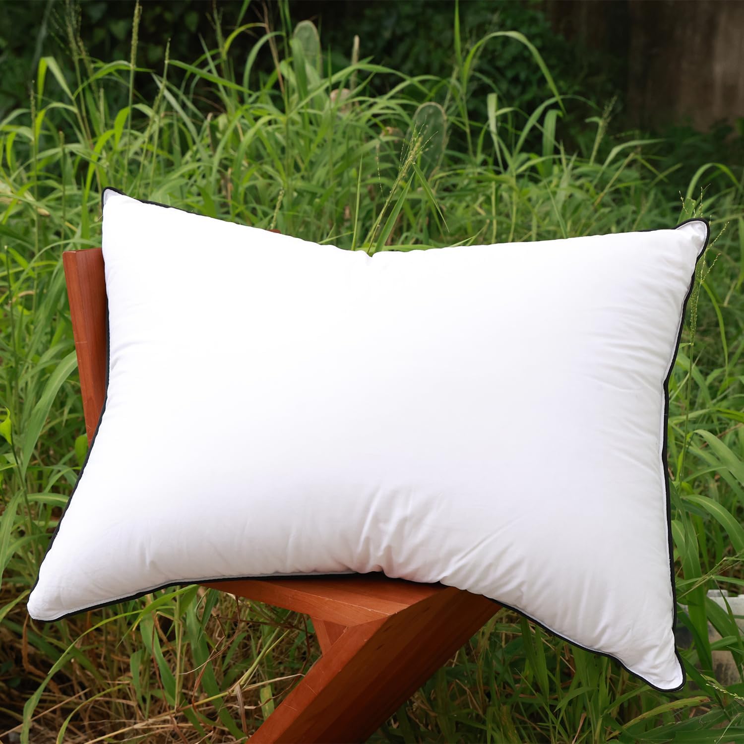Amazon.com: Goose Farm Luxury Hungarian Goose Down Pillows,750 Fill ...