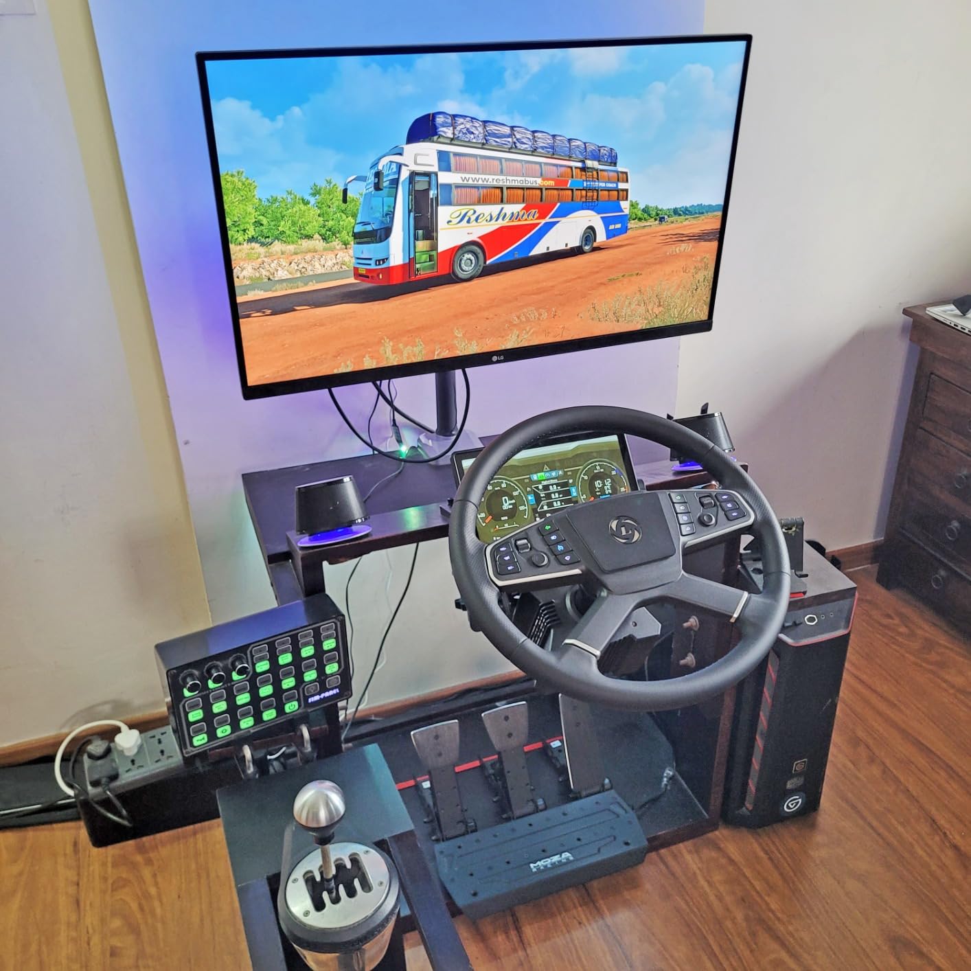 LG 80 cm (31.5 Inches) UHD 4K (3840x2160) Pixels IPS Display Monitor ...