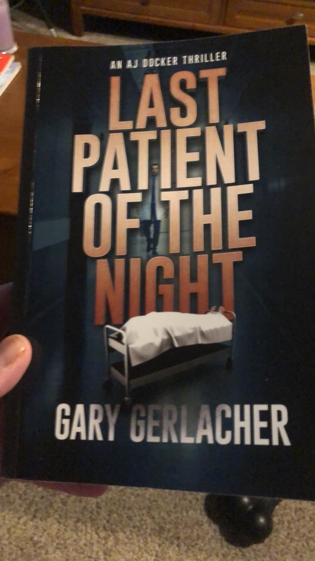 Amazon.com: Last Patient of the Night: An AJ Docker Thriller (An AJ Docker Medical Thriller ...