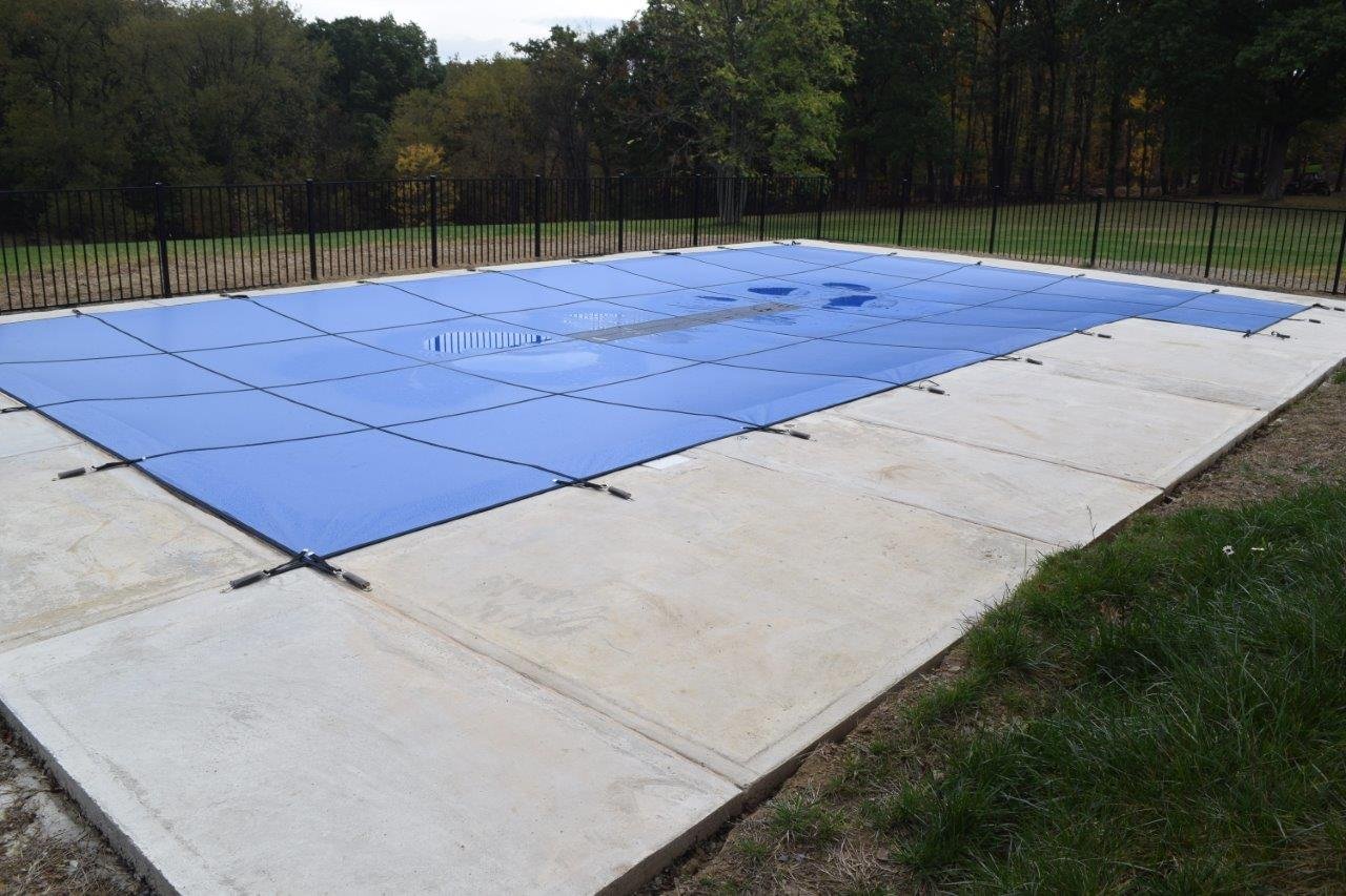 Snapklik.com : WaterWarden Inground Pool Solid Safety Cover 20 X 40