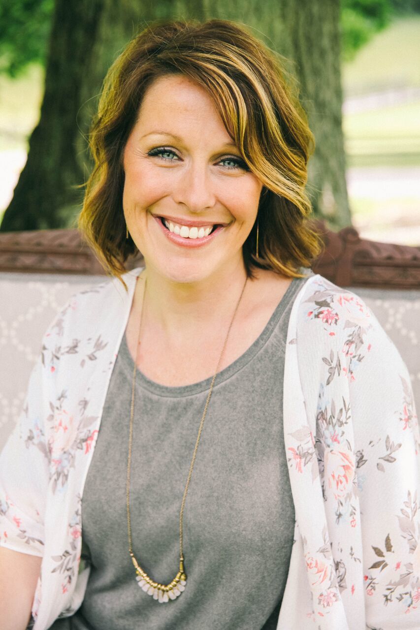 Amazon.co.uk: Jennifer Mills: books, biography, latest update