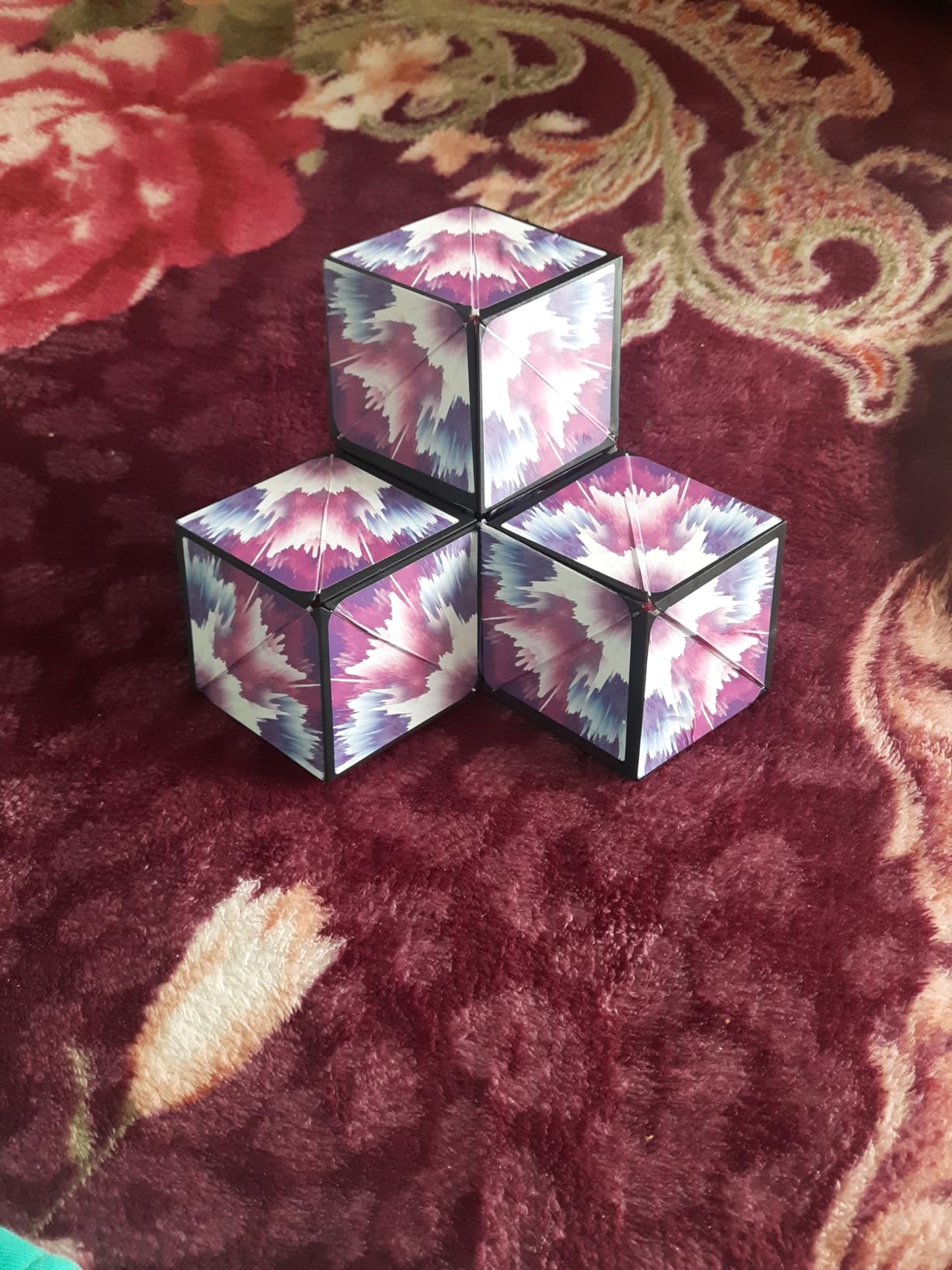 Esnipe Mart Magic Cube Shape Shifting Puzzle Box - Magnetic Cube Puzzle ...