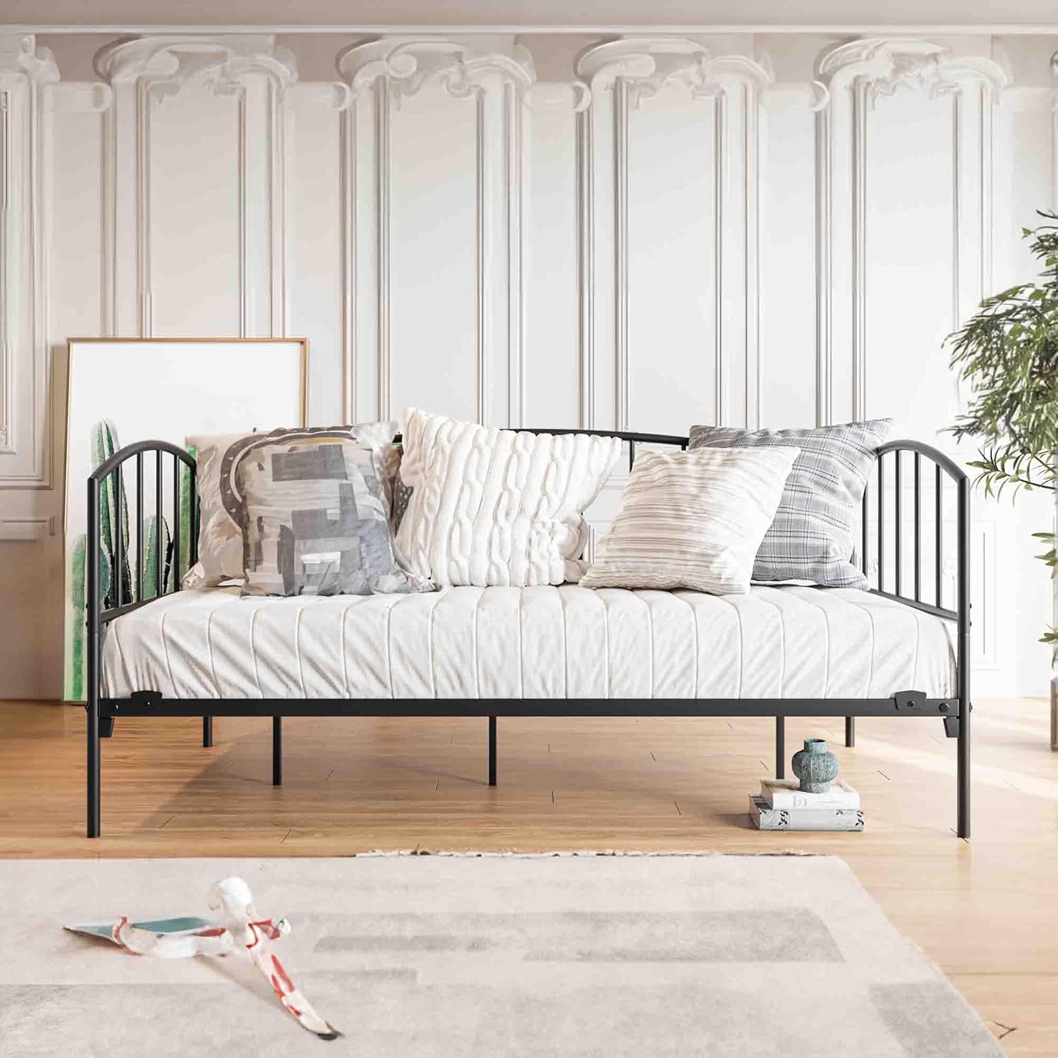 Amazon.com: Modern Metal Daybed Frame, Heavy Duty Sofa Bed Platform ...