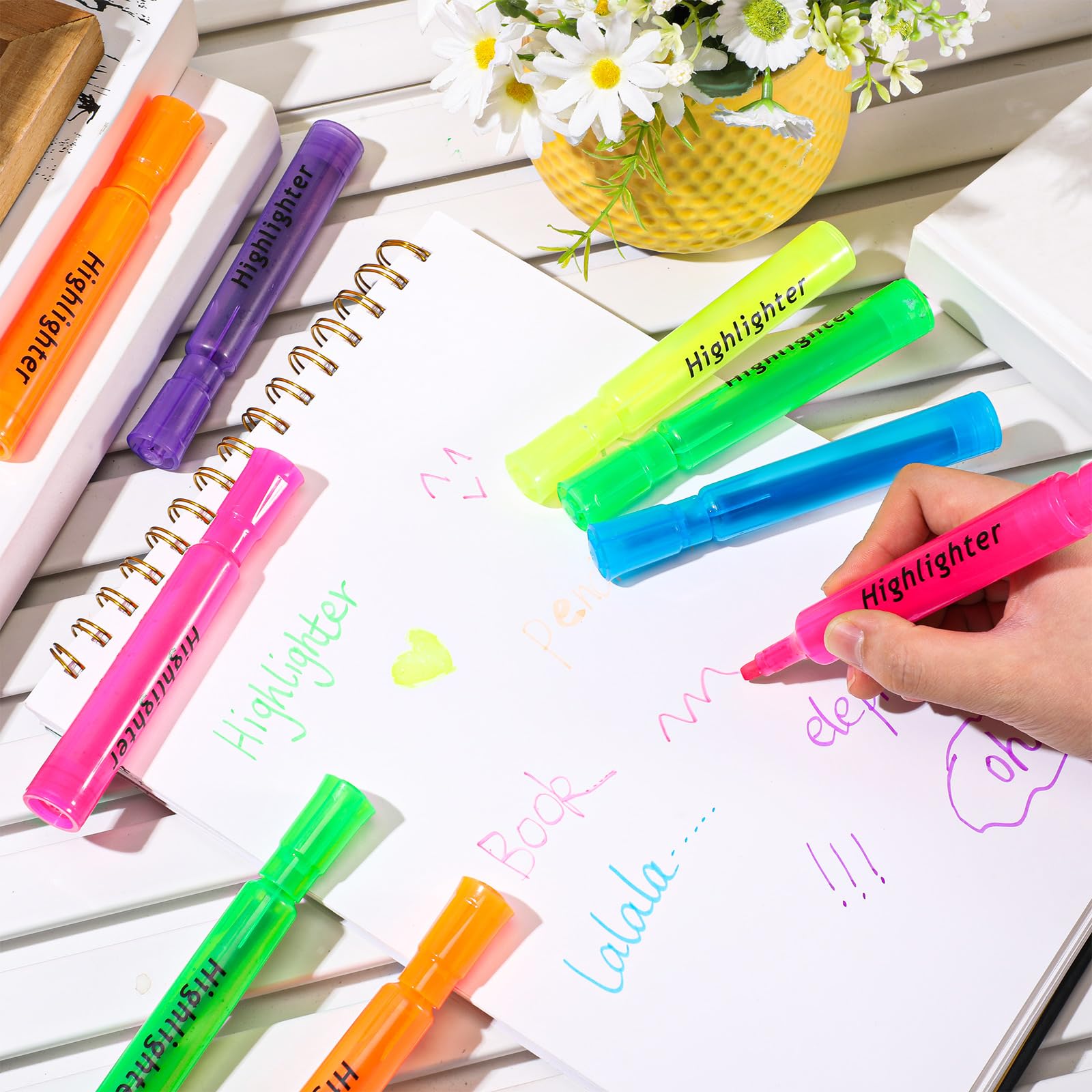Snapklik.com : Qilery 30 Pack Highlighters Bulk, Tank Style Chisel Tip ...