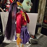 Amazon.com: Monster High Jinafire Long Doll, Dragon with Pet Dog Cloudy “Yun Yun” and 7 ...