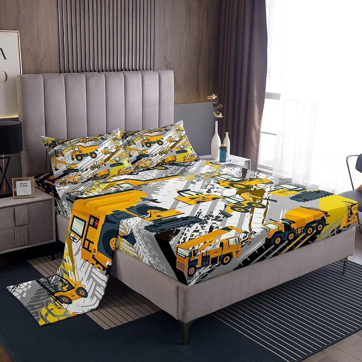 Amazon.com: Boys Construction King Size Sheets Truck Bedroom Decor For ...