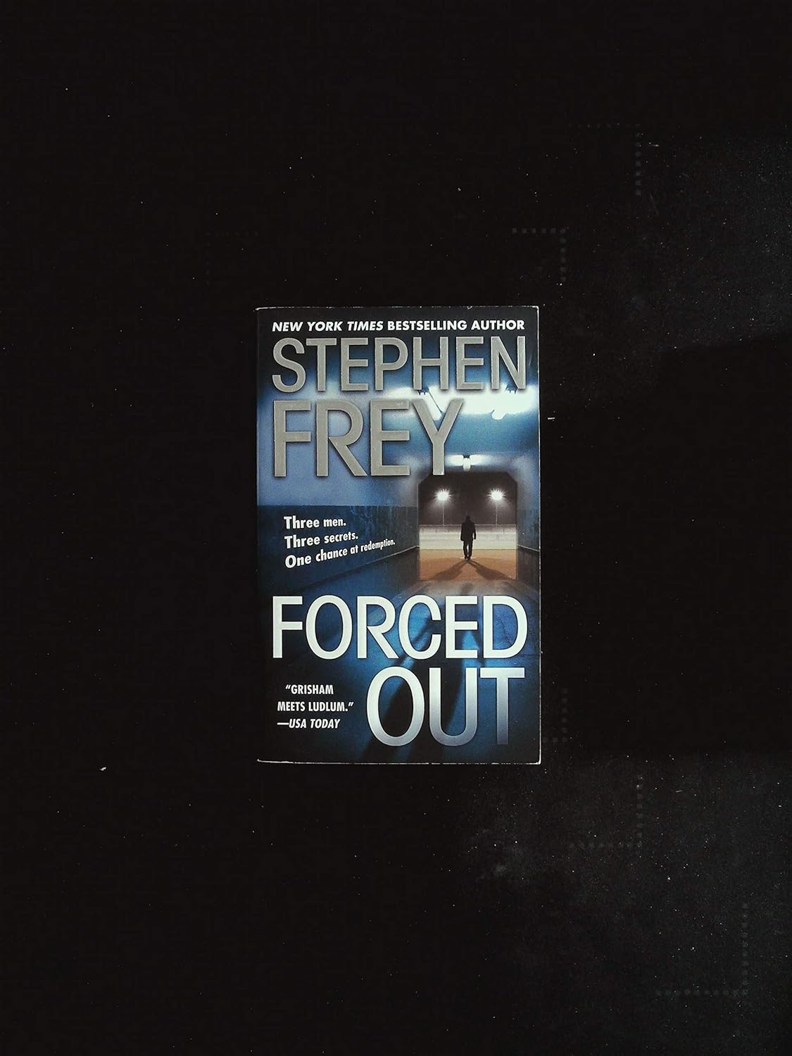 Forced Out: Amazon.co.uk: Frey, Stephen: 9781416549642: Books
