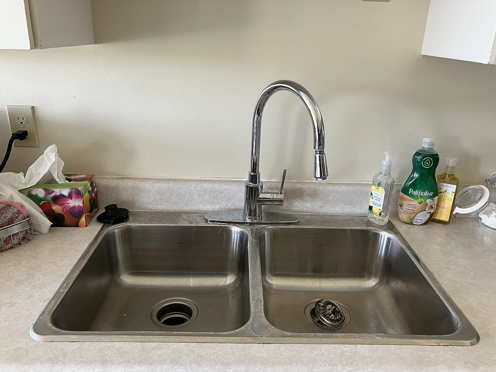 STYLISH Kitchen Faucet Plate in Stainless Steel Black Matte Finish A ...