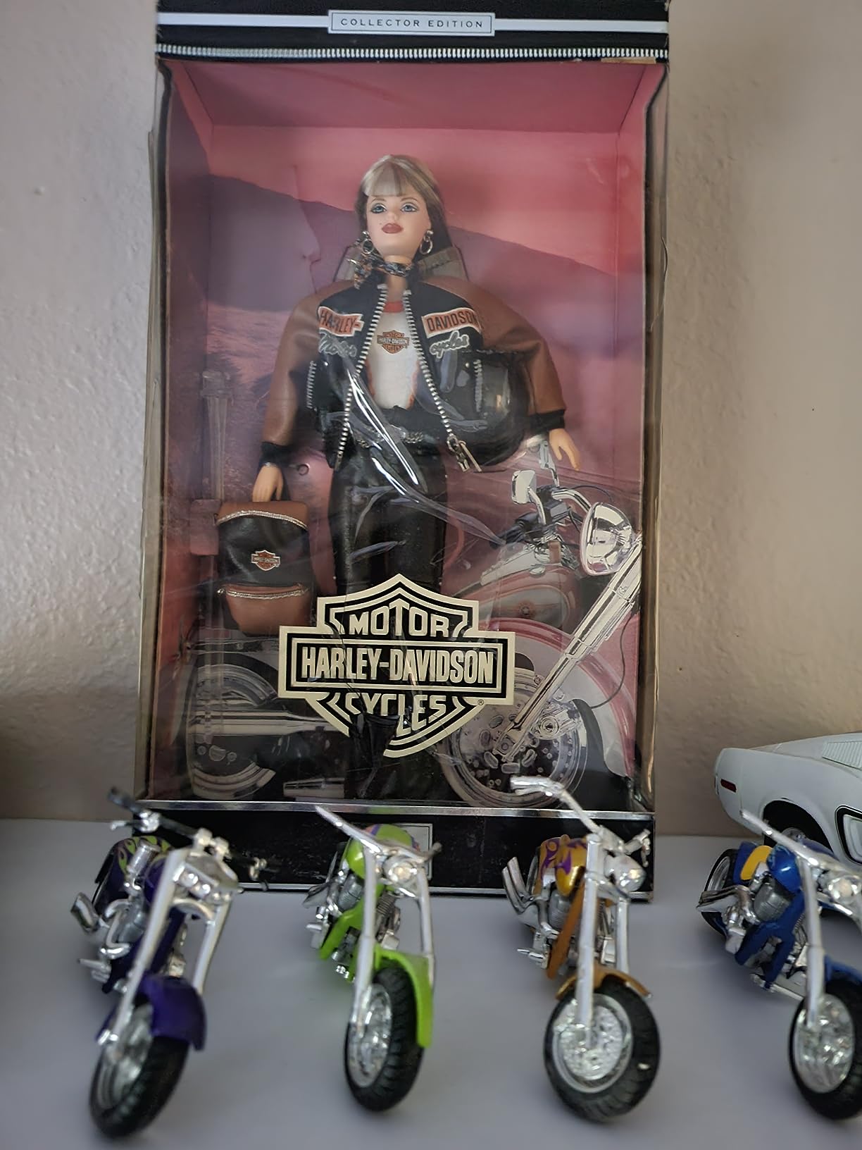 Amazon.com: Barbie Collector Edition: Harley Davidson Motorcycles ...