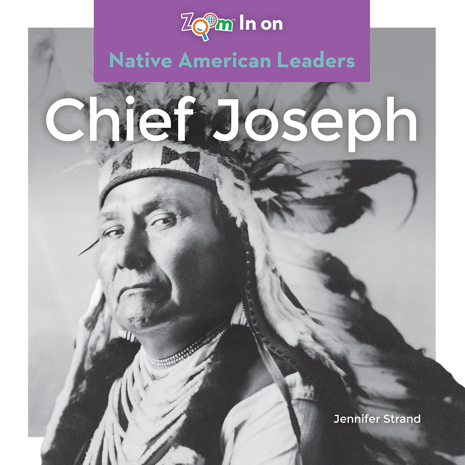 Chief Joseph (Native American Leaders): Strand, Jennifer: 9781532120220 ...