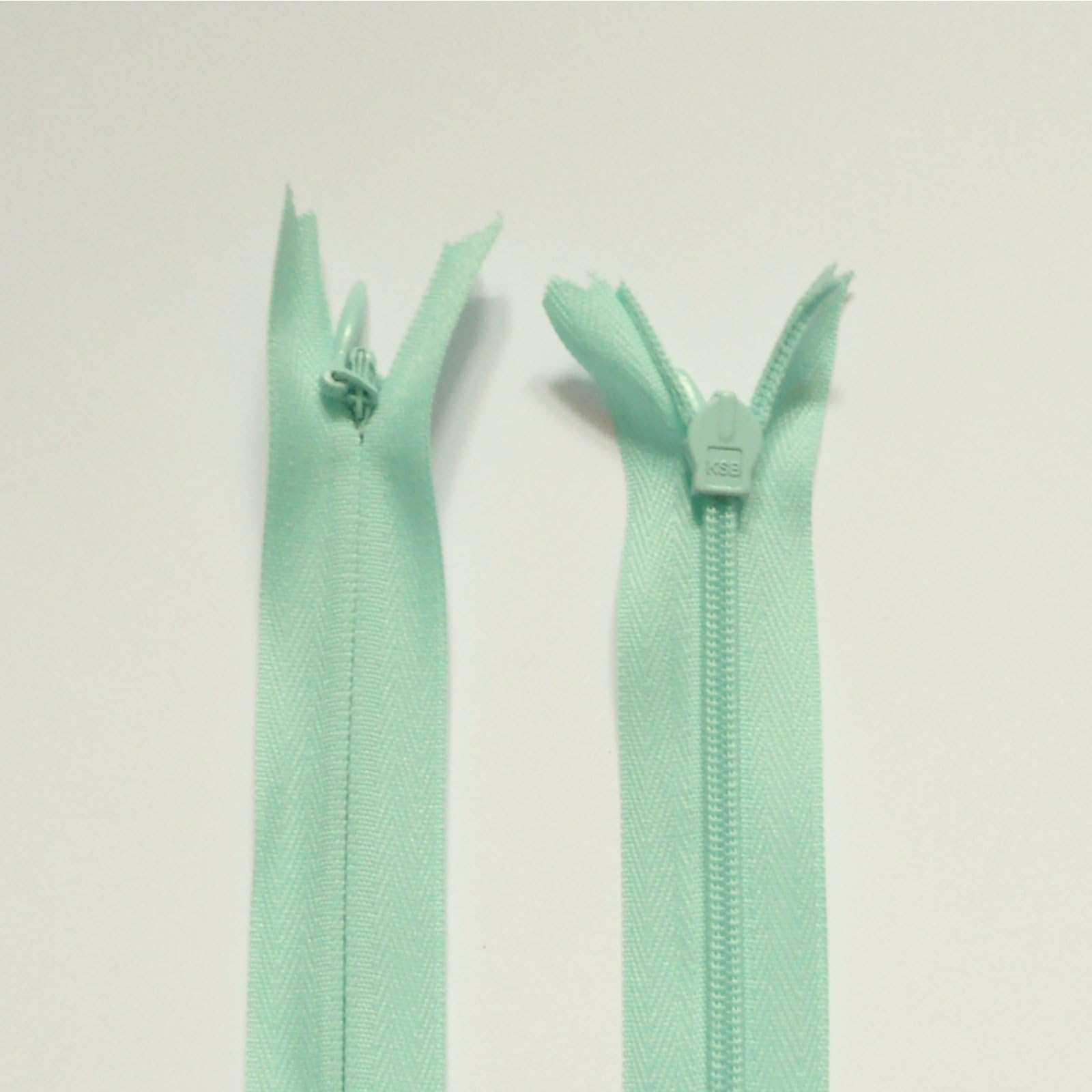 On Trend Fabrics 22" / 56cms Mint green Concealed Invisible Zip ...