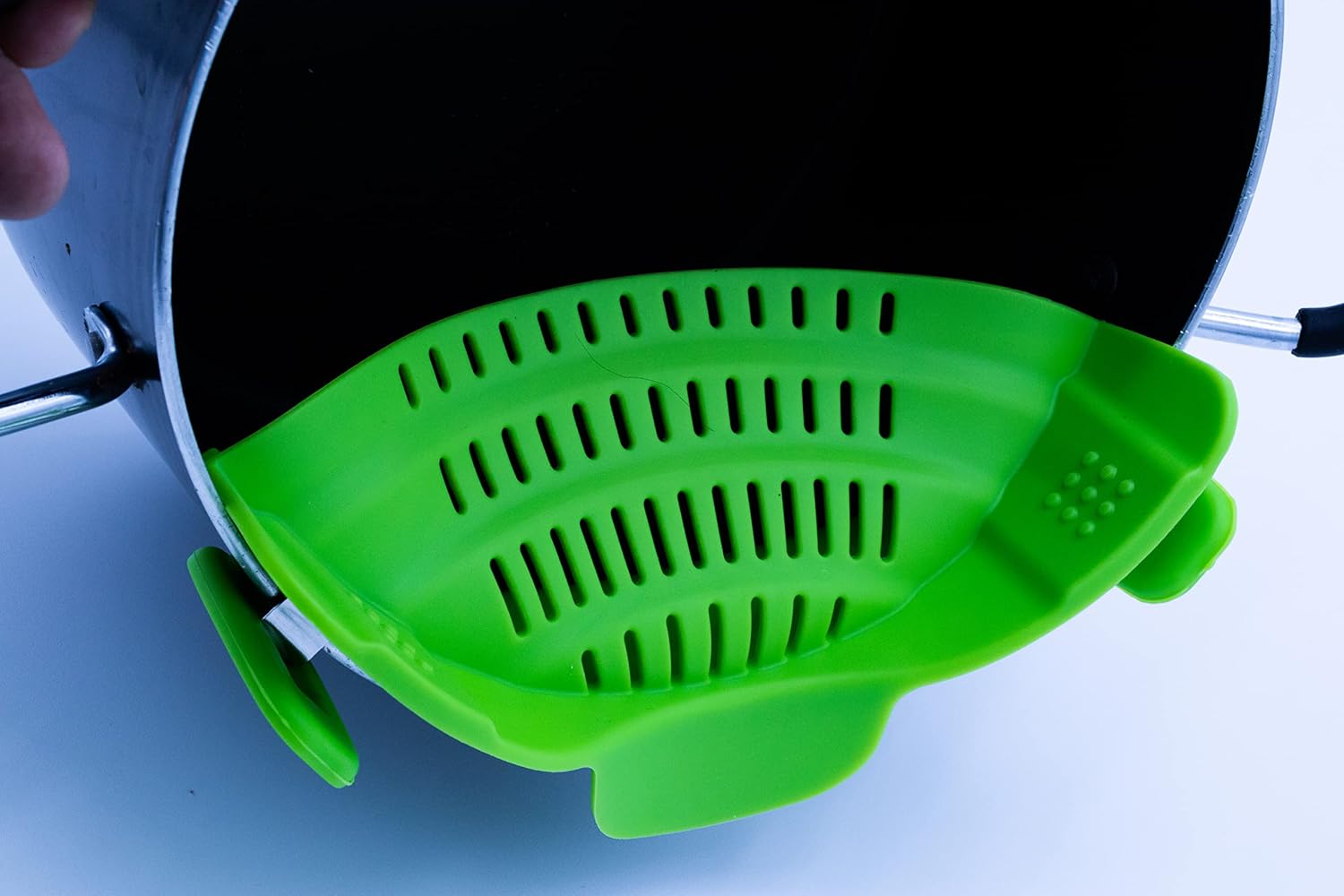 Amazon.com: Adjustable Snap On Strainer for Pots, Pans, & Bowls - Food ...