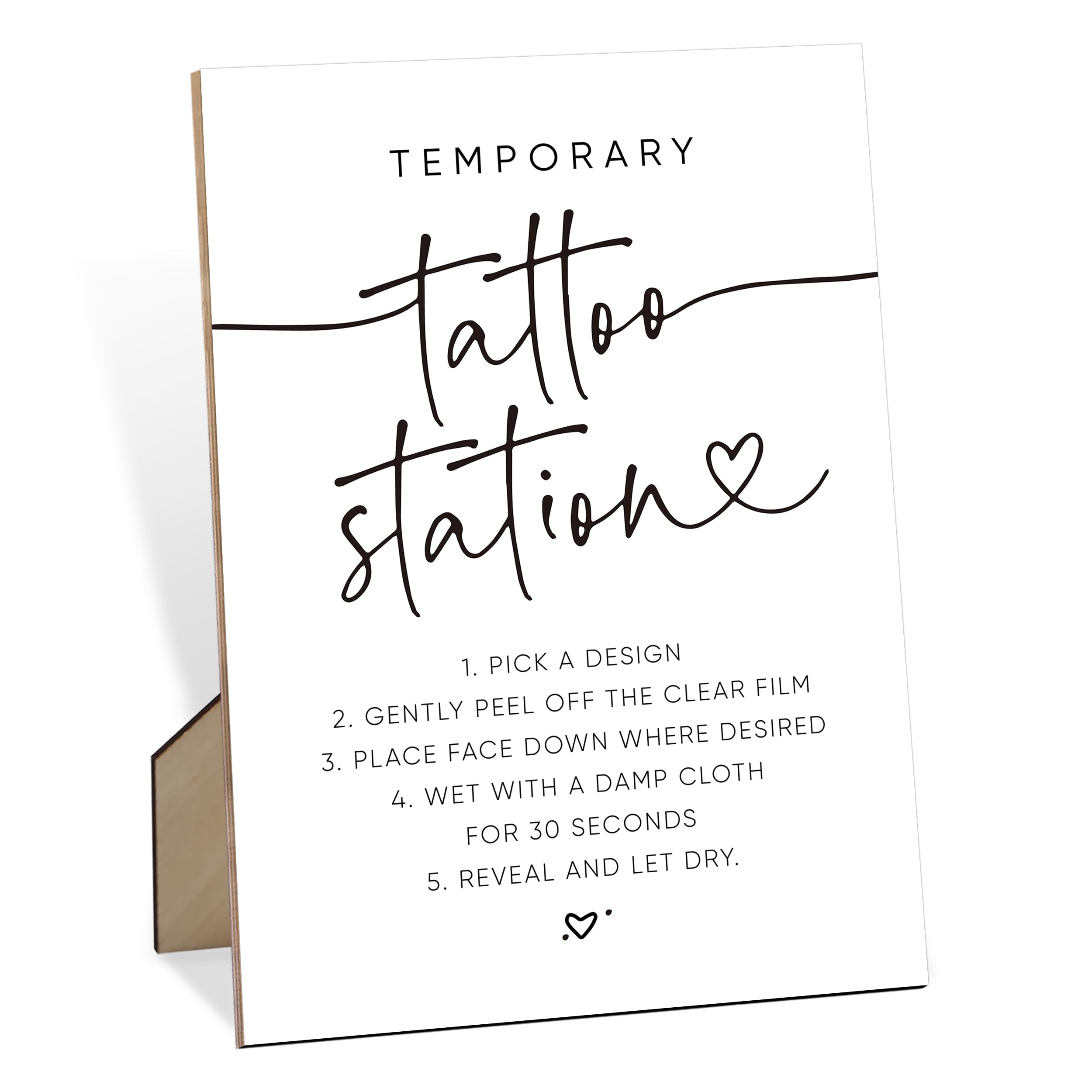 Wedding temporary tattoo station | Beachweddingtips.com