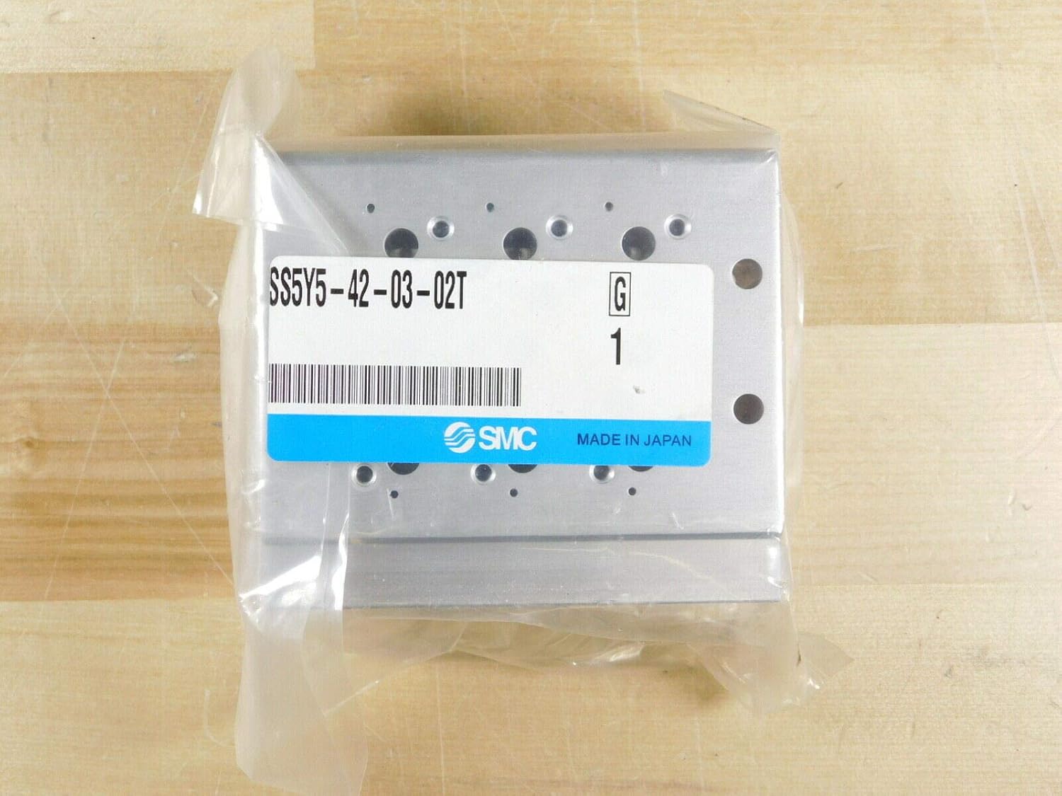 Amazon.com: SMC SS5Y5-42-03-02T mfld, base mt, sy5000 series ...