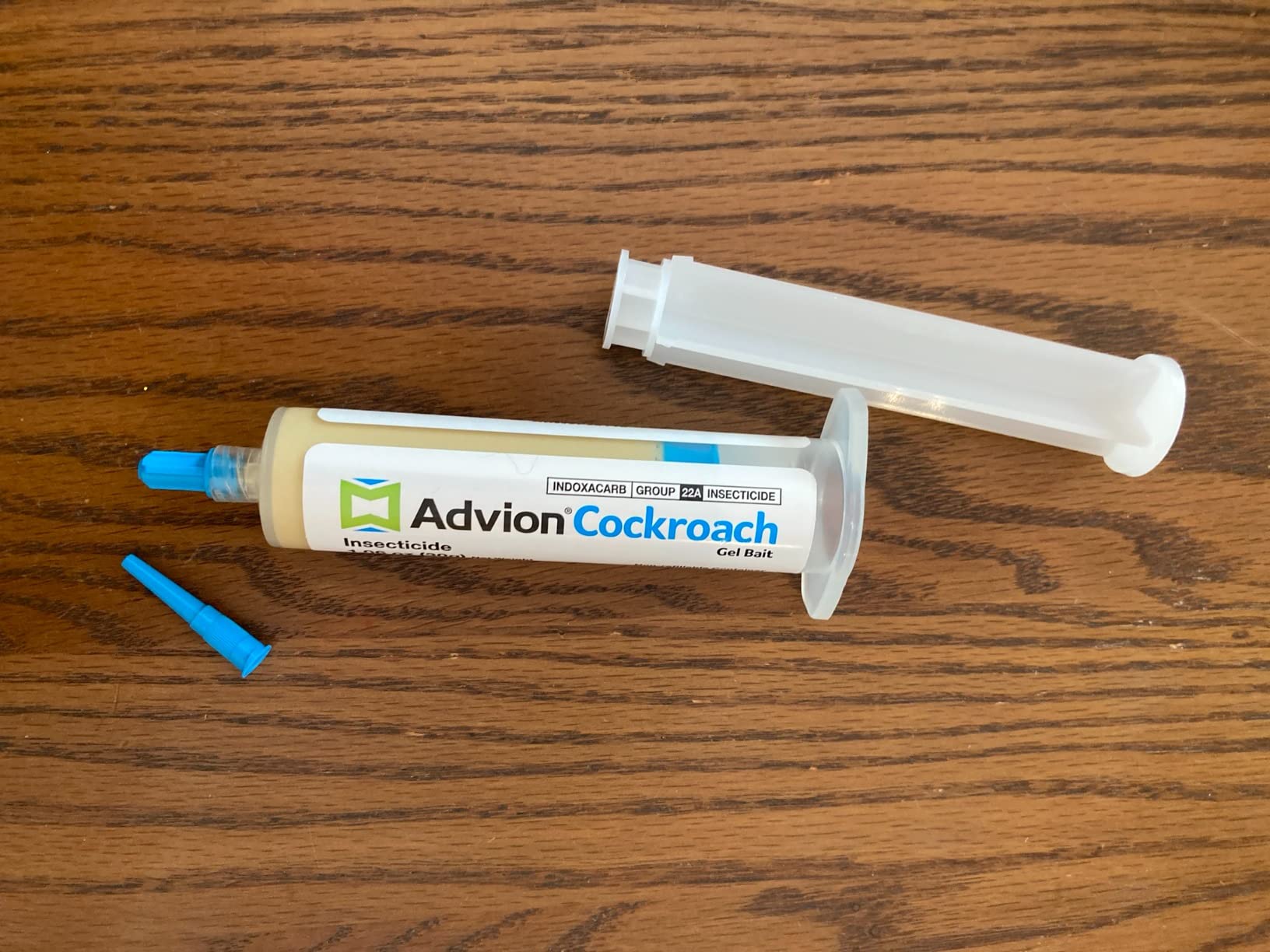 Amazon.com : Advion Cockroach Gel Bait (4 Tubes) and Bait Cards Bundle ...