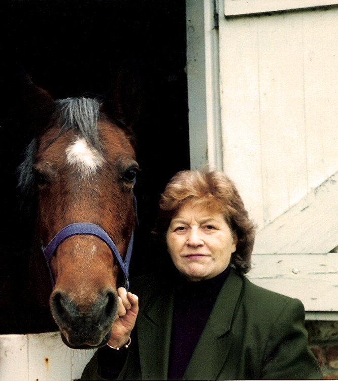 Amazon.co.uk: Christine Pullein-Thompson: books, biography, latest update