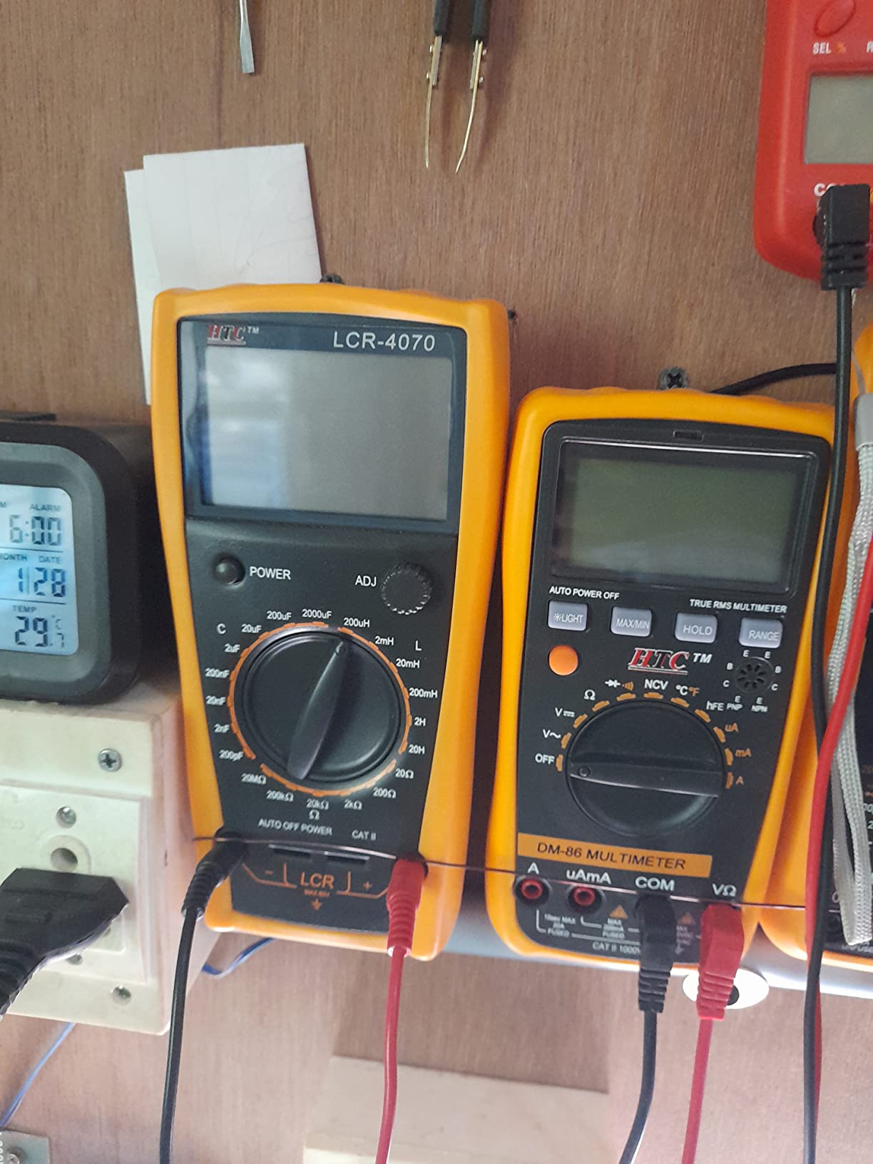 HTC Instrument LCR-4070 Digital Capacitance/LCR Meter : Amazon.in ...