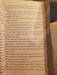 Amazon.com: Shadow Scale (Seraphina Series): 9780375866579: Hartman ...