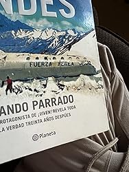 Amazon.com: Milagro En Los Andes / Miracle in the Andes: 72 Days on the ...