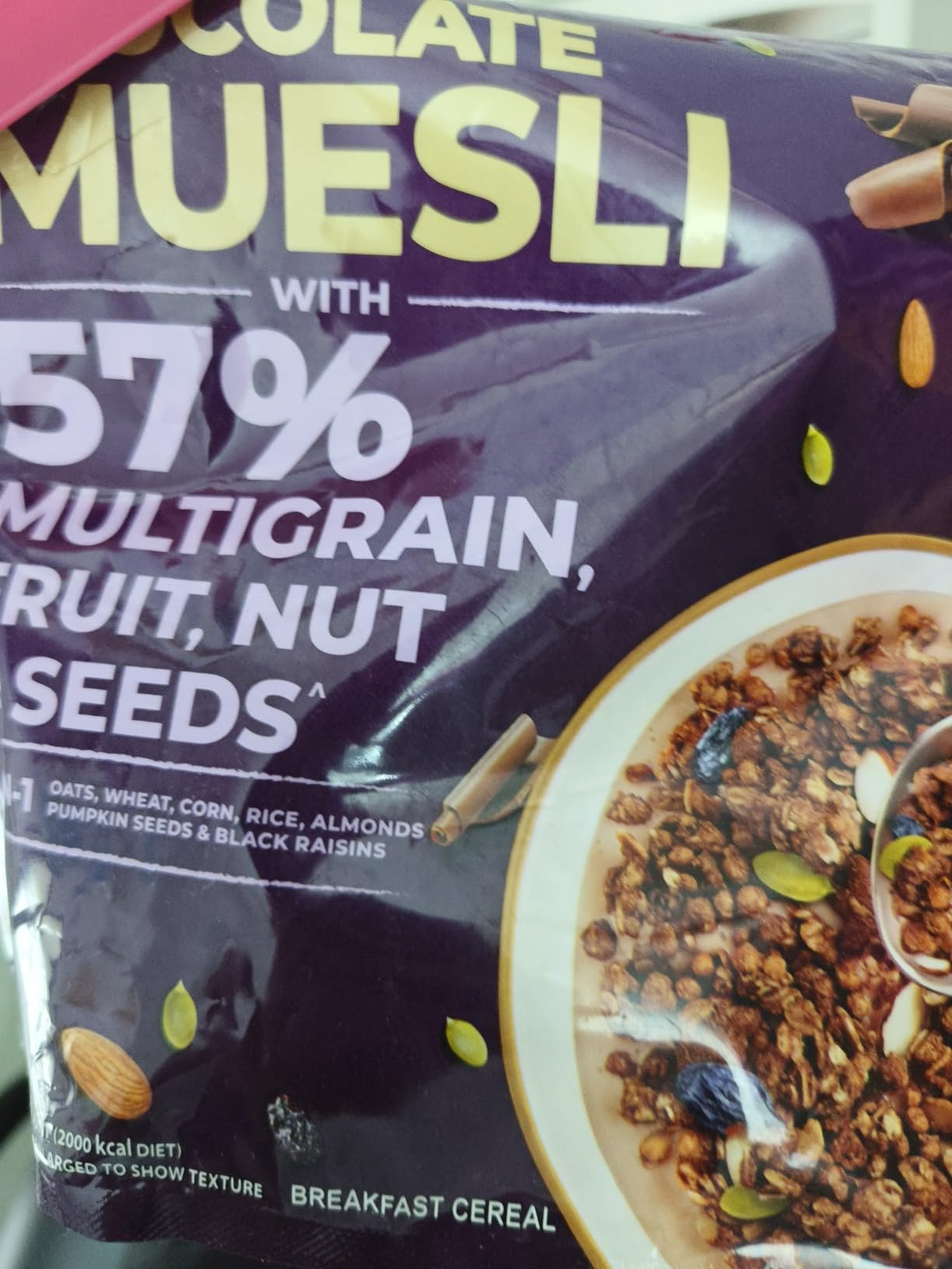 Kellogg's New Chocolate Muesli 57% Multigrain, Fruit, Nut & Seeds 450g ...