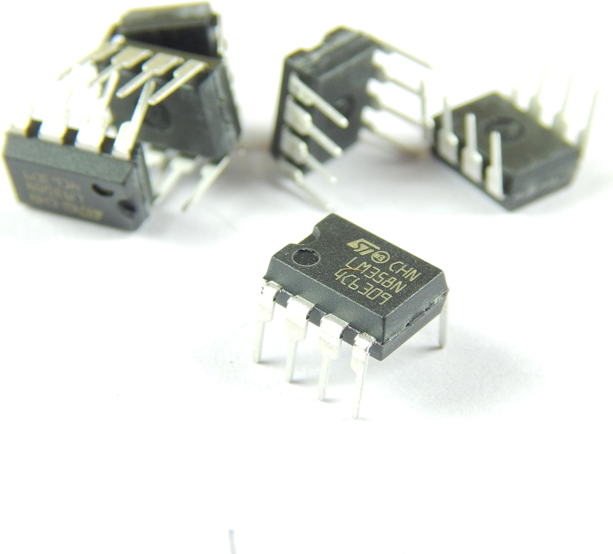 LM358 OP-Amp (Dual Operational Amplifier) - (5 Pcs) : Amazon.in ...
