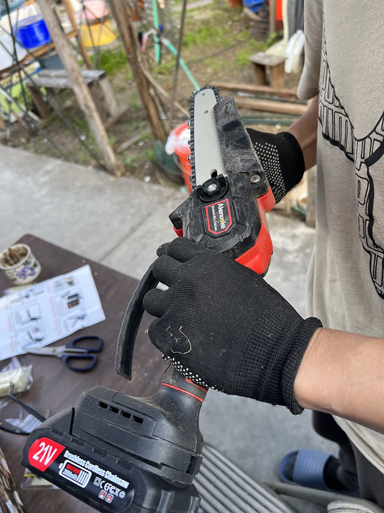 $9/mo - Finance Mini Chainsaw 6-Inch Cordless, 21V Small Handheld ...