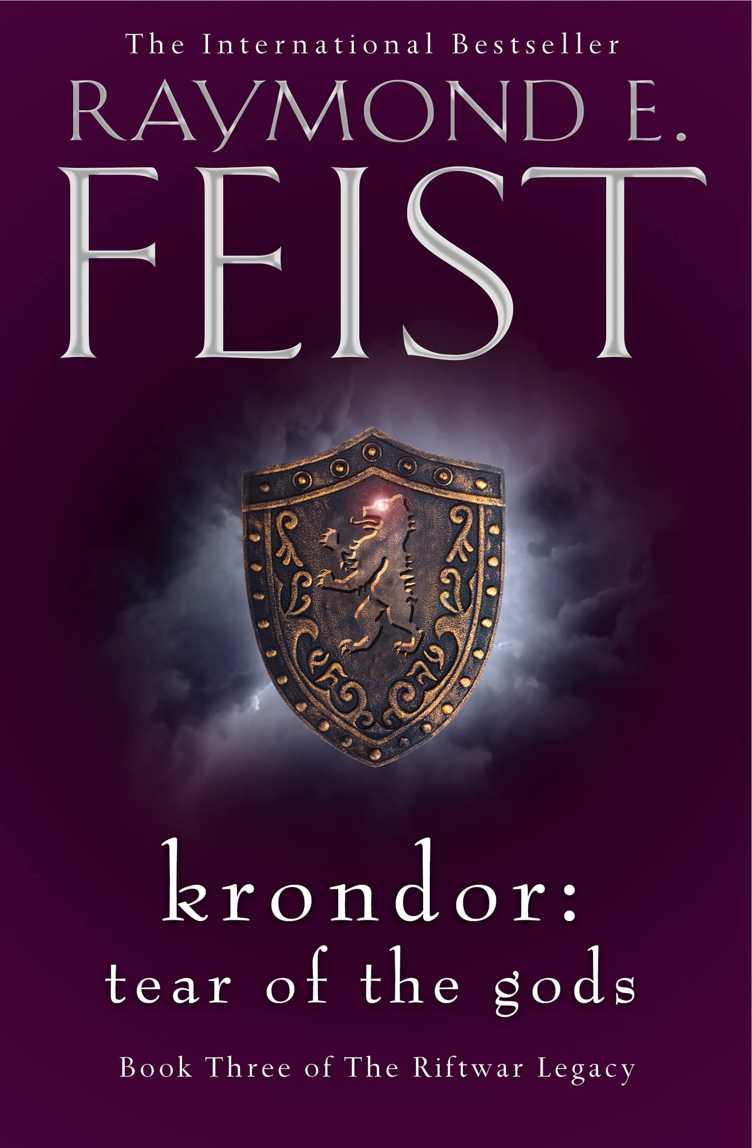 Krondor: Tear of the Gods (The Riftwar Legacy, Book 3): Feist, Raymond ...