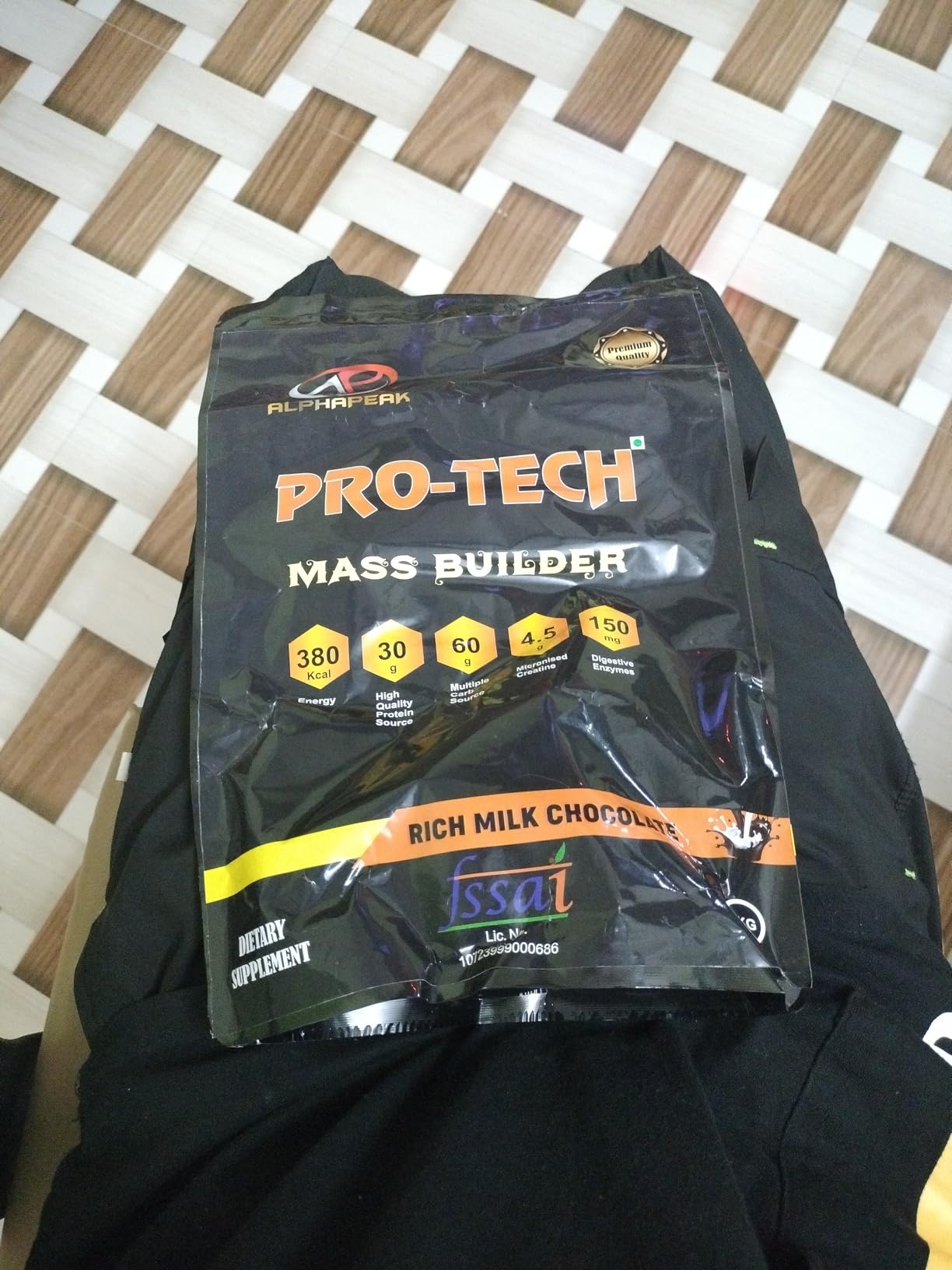 Alphapeak ALPHA ELITE 80% WHEY Protein serving with Digestive Enzymes ...