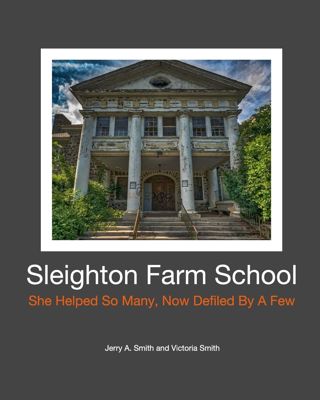 Snapklik.com : Sleighton Farm School: She Helped So Many