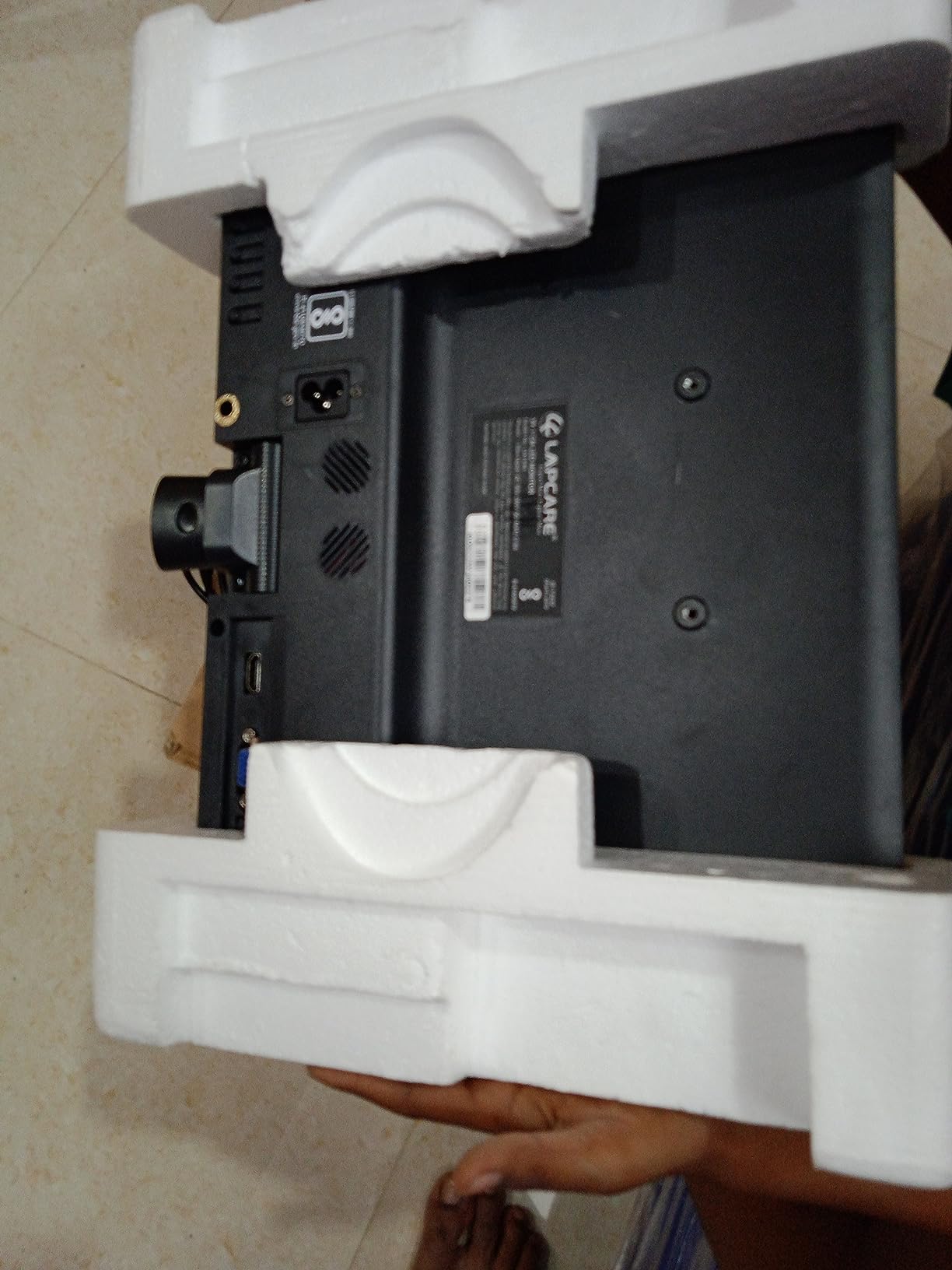 Lapcare 15.4-inch (39.1-cm) Slim 720p HD LED Backlit Computer Monitor ...