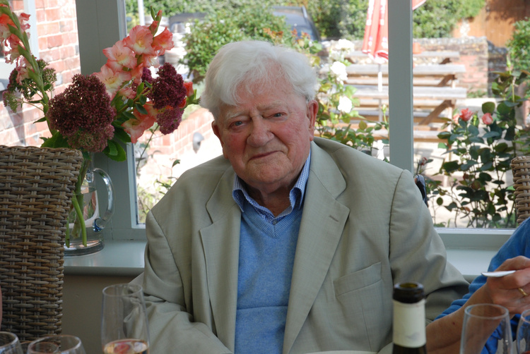 Amazon.com.mx: Richard Adams: libros, biografía, última actualización