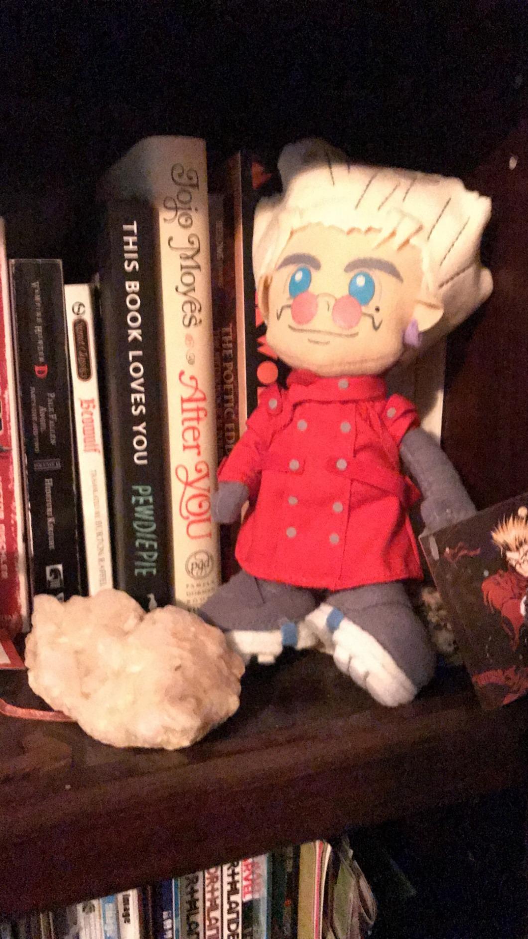 Amazon.com: Great Eastern Entertainment Trigun VASH Plush Multi-colored ...