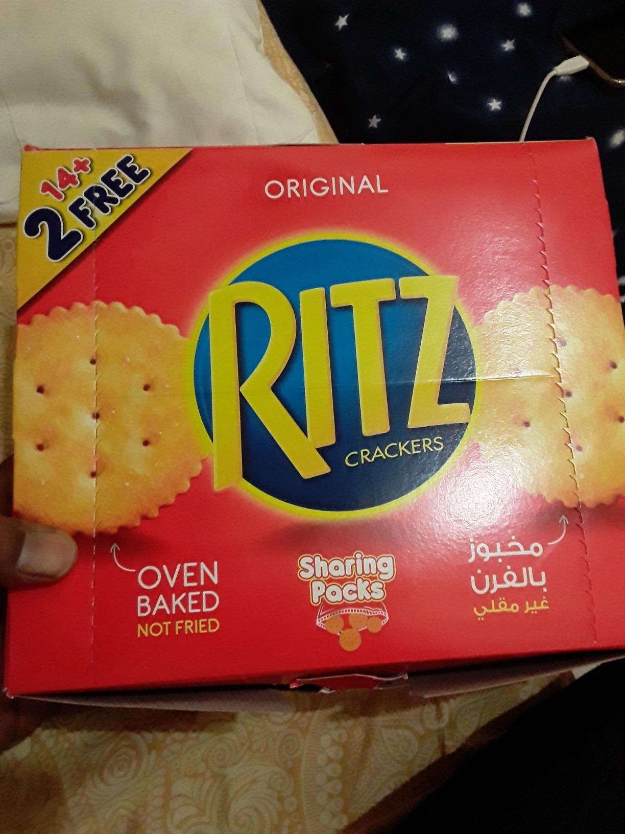 Ritz Original Salty Crackers, 3 Pack, 300 g : Amazon.in: Grocery ...