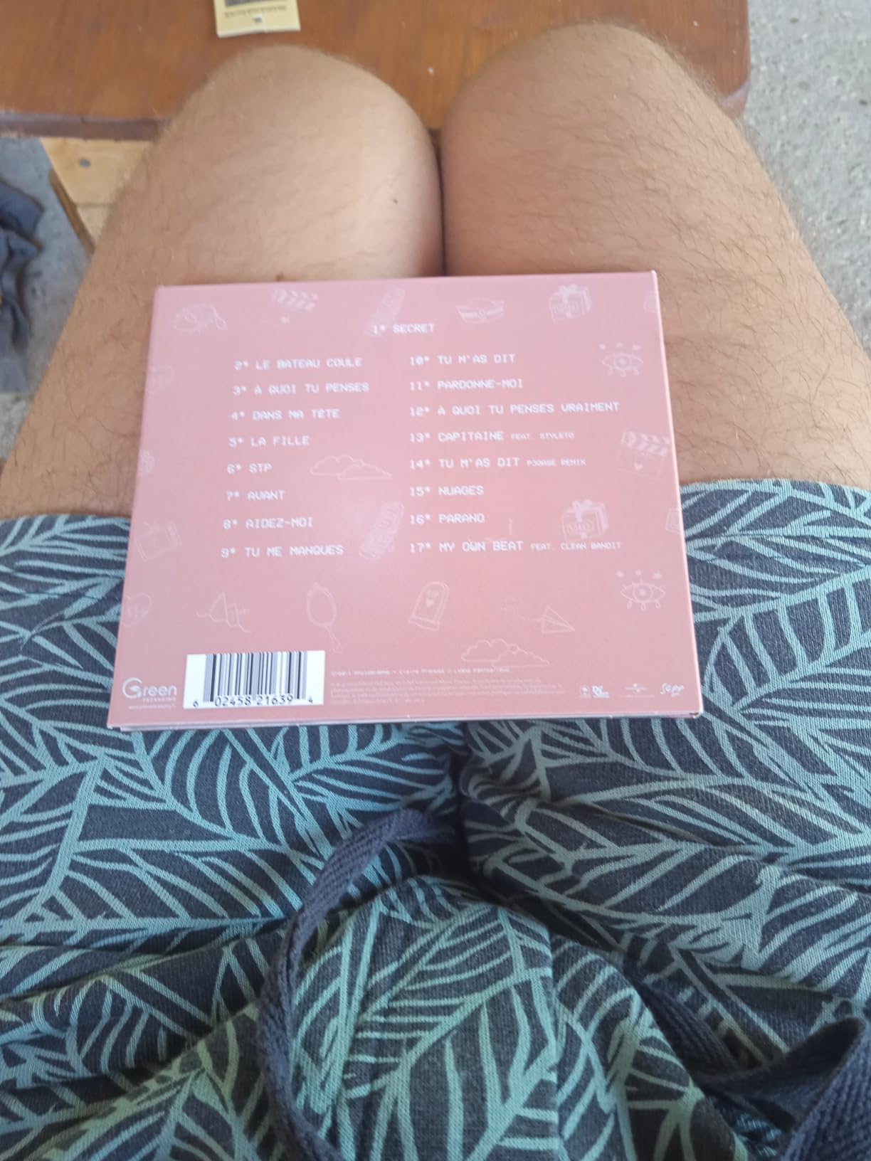 Sentiments Heureux: Louane, Louane: Amazon.fr: CD et Vinyles}