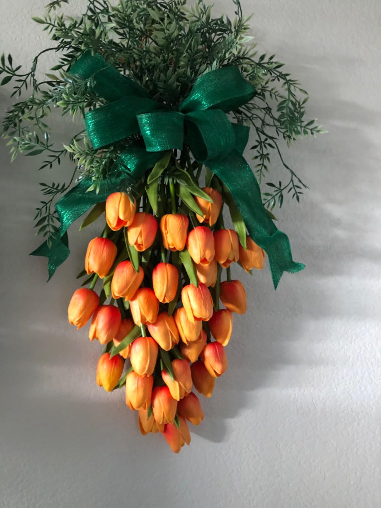 Amazon.com: TDST 1 Count Carrot Shaped Wired Metal Wreath Frames Forms ...