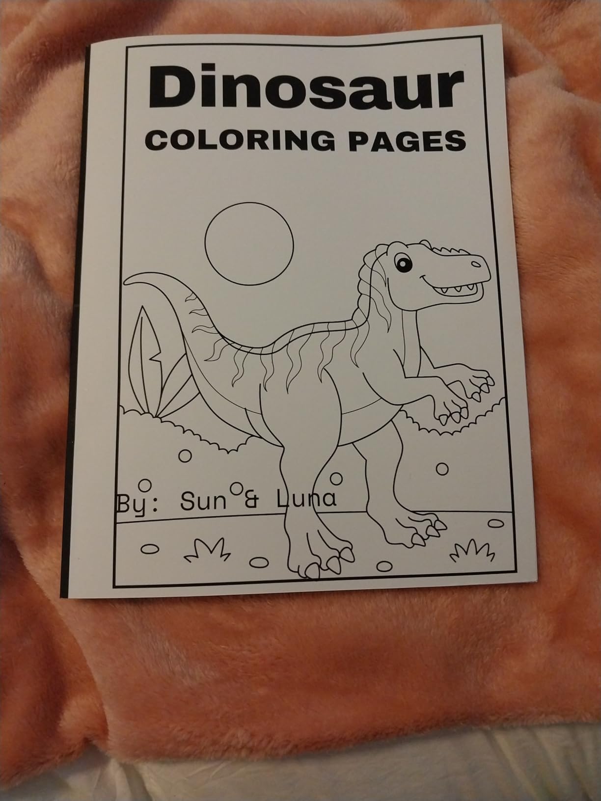 Dinosaurs Coloring Activity Book: Arredondo, Courtney: 9798321428412 ...