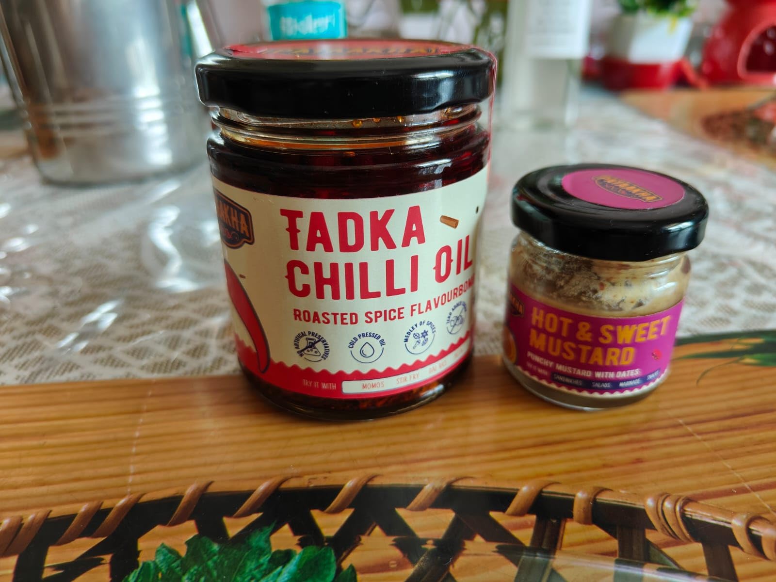 PATAAKHA Tadka Chilli Oil 180Gms|With Crispy Crunchy Spicy Garlic Onion ...