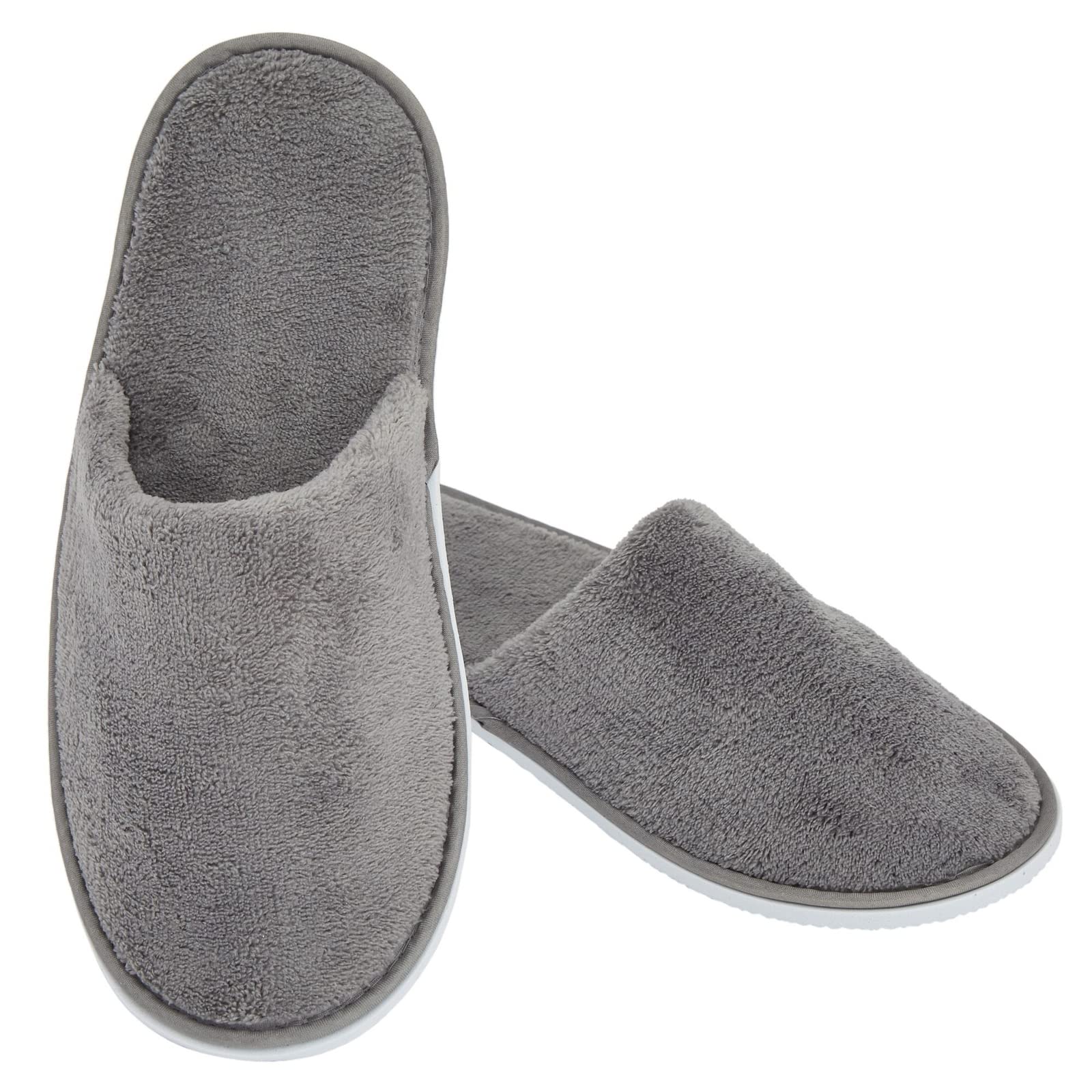 Juvale 12 Pairs Disposable House Slippers for Guests, Bulk Pack for ...