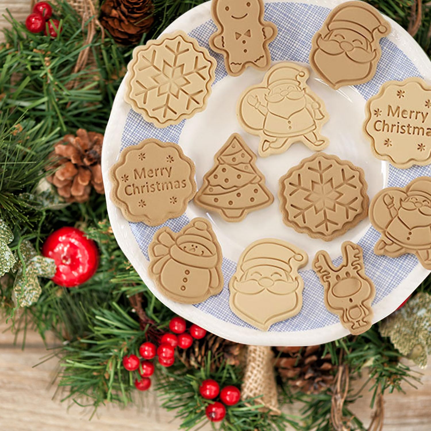 Snapklik.com : 24 Pieces Christmas Cookie Cutters 3D Cookie Cutters For ...