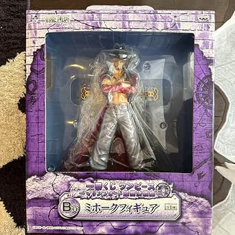Amazon.co.jp: One Piece Seth Mihawk Figure : Toys & Games