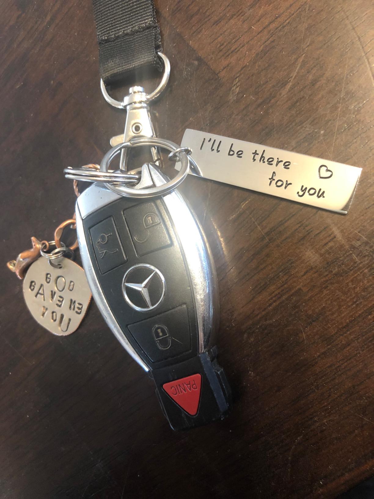 Amazon.com: Tritiara Best Friend Gift Keychain for Women Men Friends TV ...