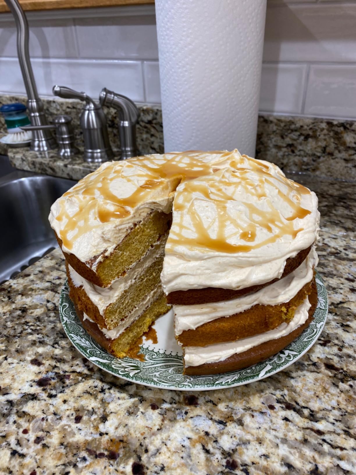 Amazon.com: Cuisinart 9-Inch Round Cake Pan, Chef's Classic Nonstick ...