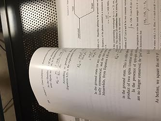 Amazon.com: Introduction to Quantum Mechanics (2nd Edition): 9780131118928: Griffiths, David J ...