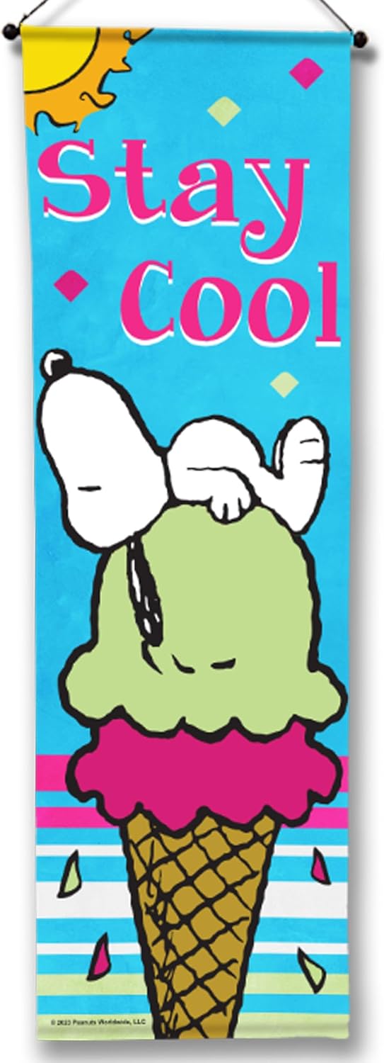 Amazon.com: Flagology, PEANUTS Double Scoop Snoopy Front Door Banner ...