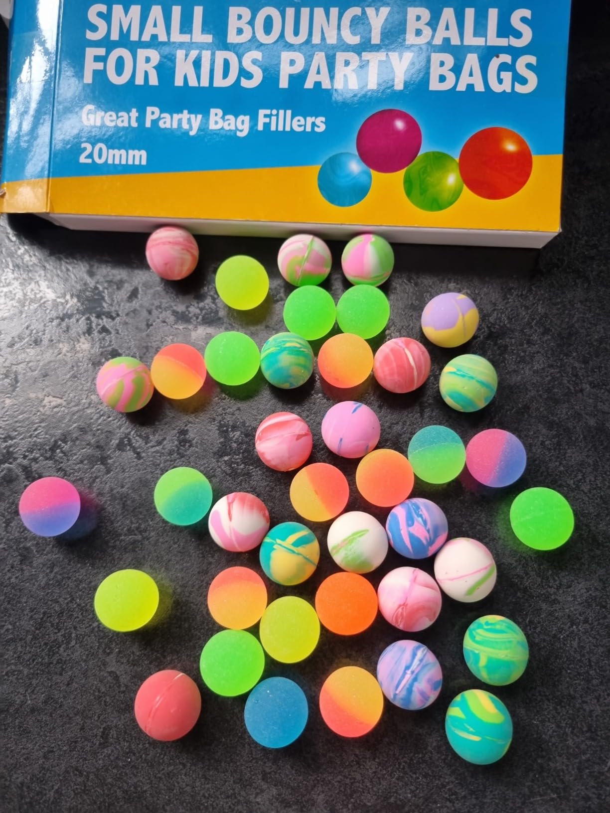 40pk Small Bouncy Balls for Kids Party Bags | Bouncy Balls for Kids ...