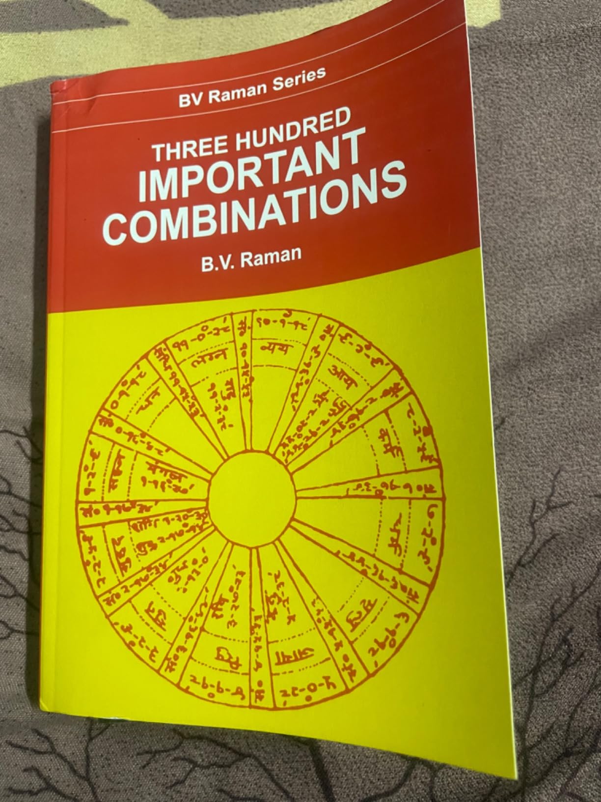 Three Hundred Important Combinations : B. V. Raman: Amazon.in: Books