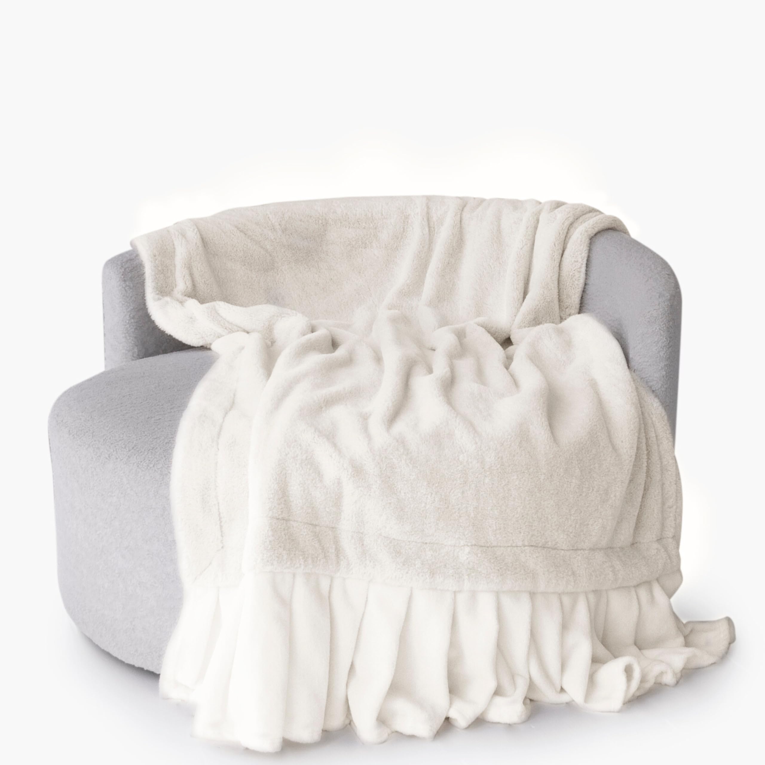 Amazon.com: Cozy Faux Fur Blanket with Ruffles-Soft Rabbit Fur-White ...